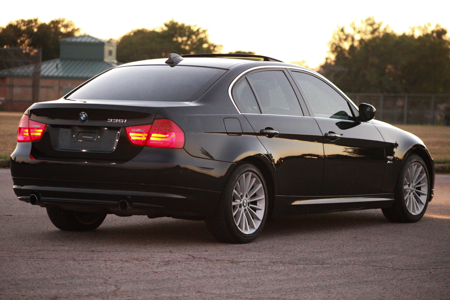 2009-bmw-335xi-world-auto-sales-11 | Car Dealership in Philadelphia